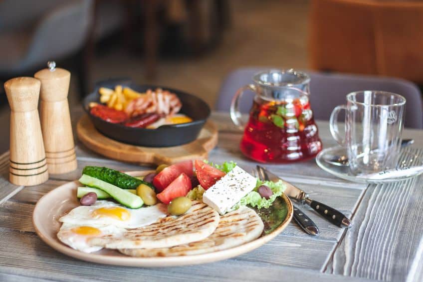 Pomáhá velká snídaně při hubnutí? Nová studie přinesla hned několik poznatků - Jimeto.cz