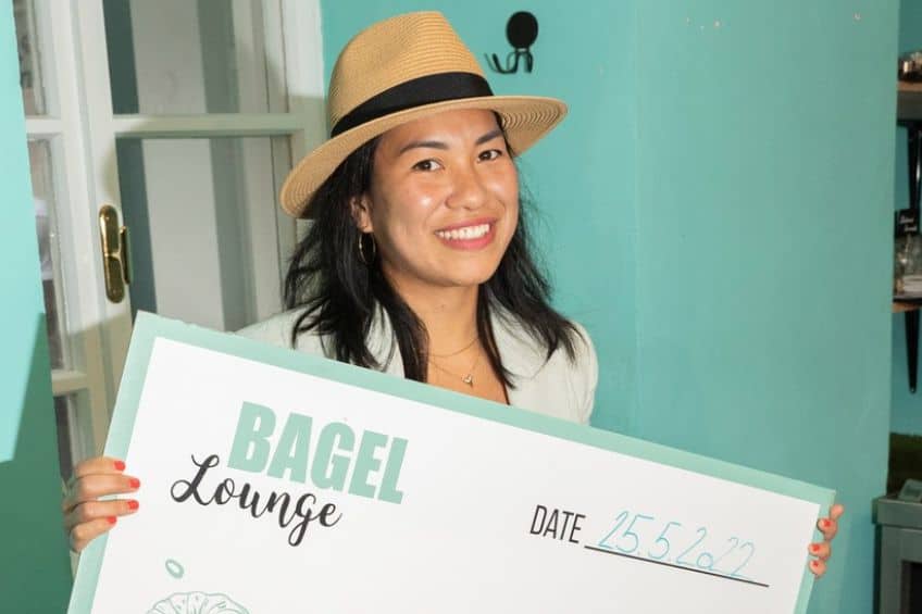 Chili Ta Thuy ukázala drahou verzi receptu na kuře s broskví. Doma to ...